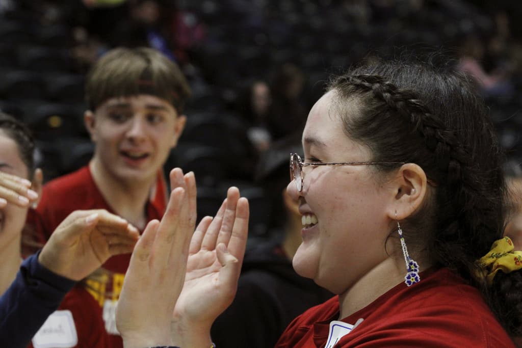 Indigenous Teens In Alaska Emulate Ancestors' Arctic Survival Skills ...