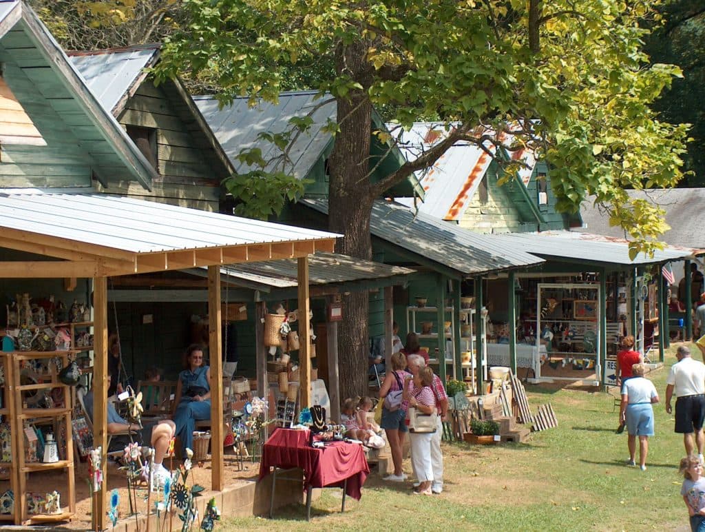 Pine Log Arts & Crafts Fair | Positive Encouraging K-LOVE